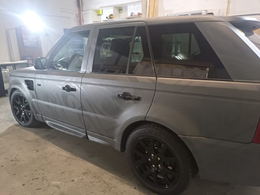 Kit Vopsea Raptor gata colorat U-POL 1 lit nuanta gri RAL 7024 ...